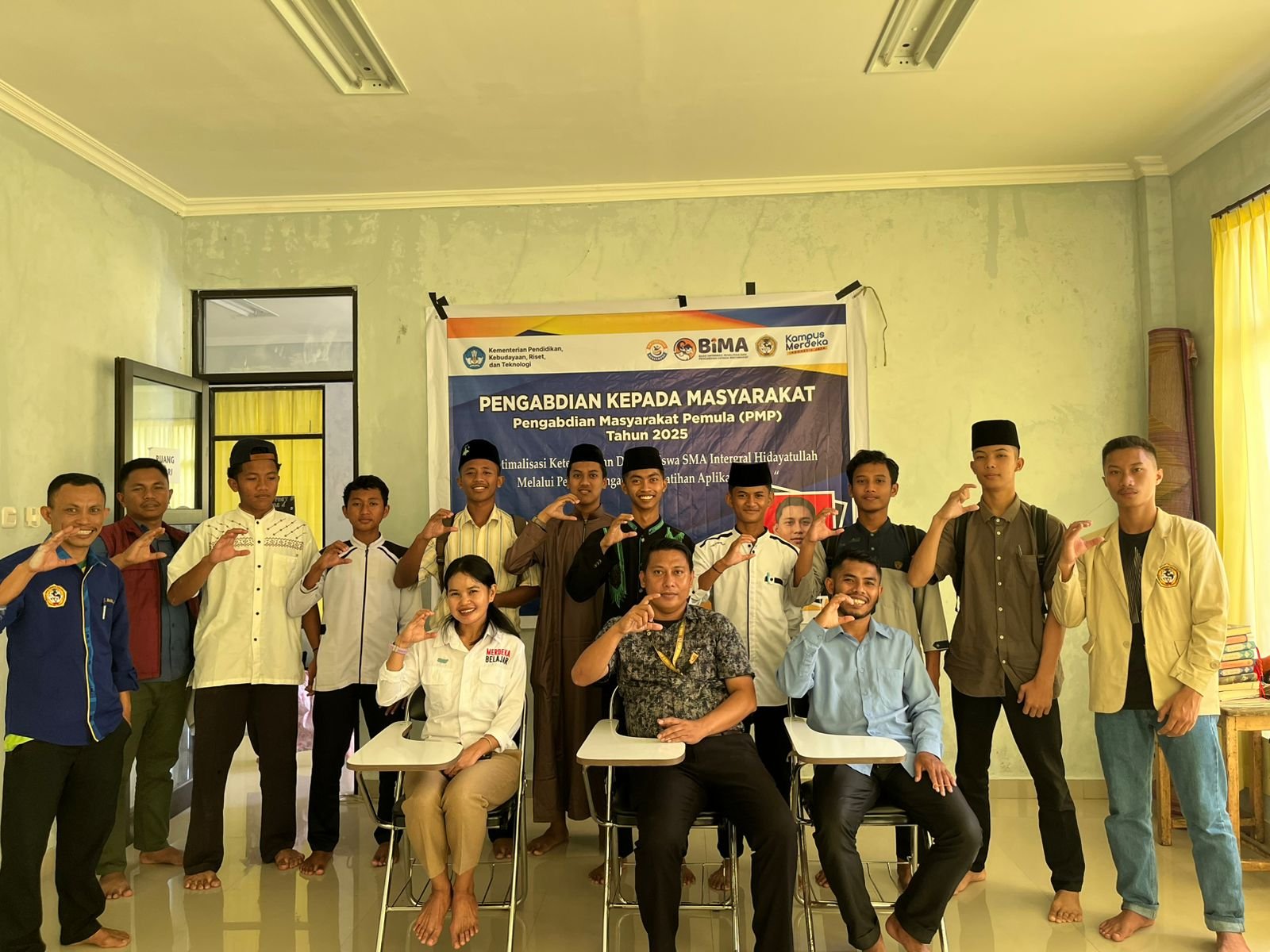 Dukung Pendidikan Berbasis Teknologi, Dosen STKIP Hermon Timika Lakukan ...